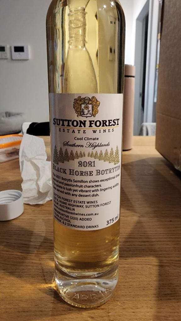2021 Sutton Forest Estate Wines Sémillon Black Horse Botrytis ...