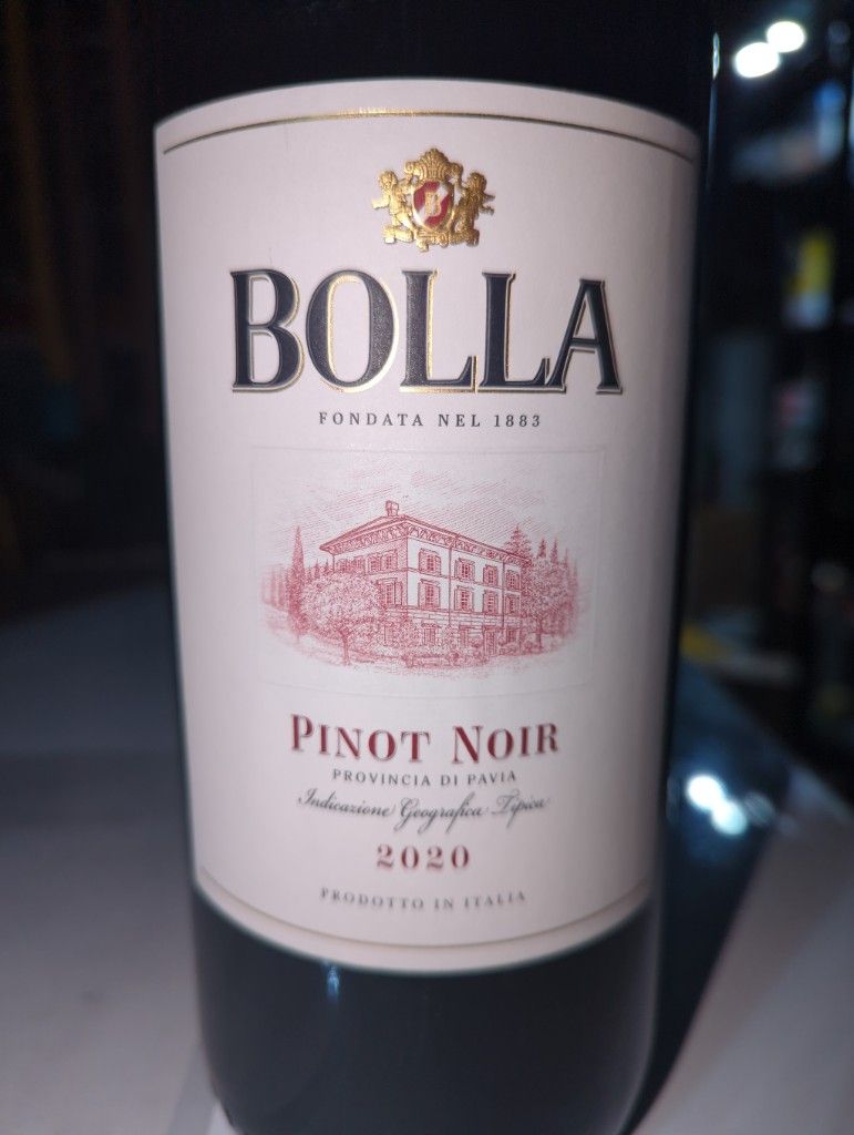 2020 Bolla Pinot Noir Provincia di Pavia IGT, Italy, Lombardia ...
