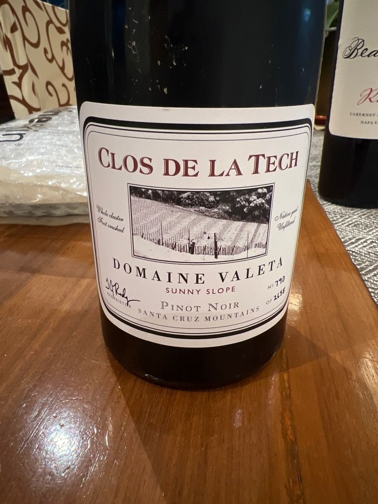 2016 Clos De La Tech Pinot Noir Domaine Valeta Sunny Slope, USA, California, Santa Cruz ...