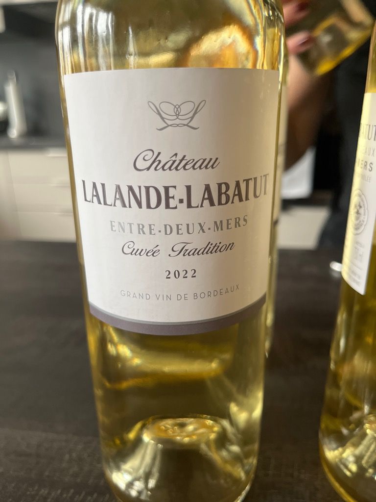 2024 Château Lalande-Labatut Entre-Deux-Mers Blanc, France, Bordeaux ...