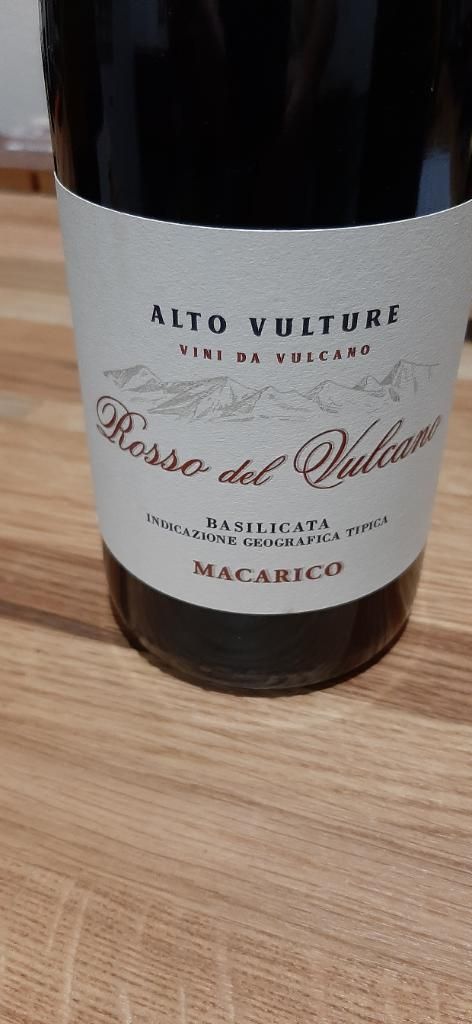 2021 Macarico Aglianico del Vulture Rosso Del Vulcano, Italy ...
