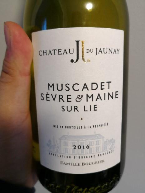 2016 Château du Jaunay Muscadet de Sèvre-et-Maine sur lie, France ...