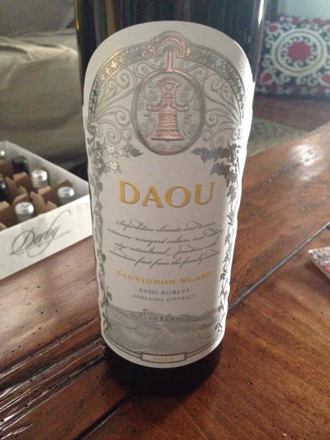 2016 Daou Vineyards Sauvignon Blanc, USA, California, Central Coast ...