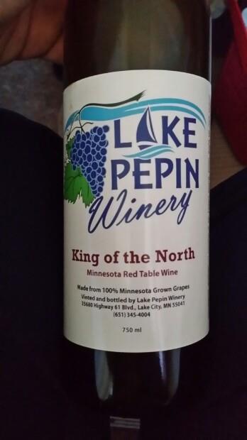 NV Lake Pepin Winery Frontignac King of the North, USA, Minnesota ...