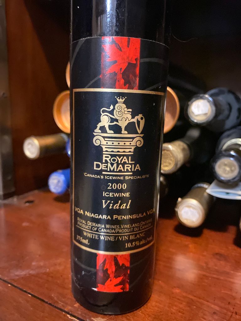 2000 Royal DeMaria Vidal Icewine, Canada, Ontario, Niagara Peninsula ...