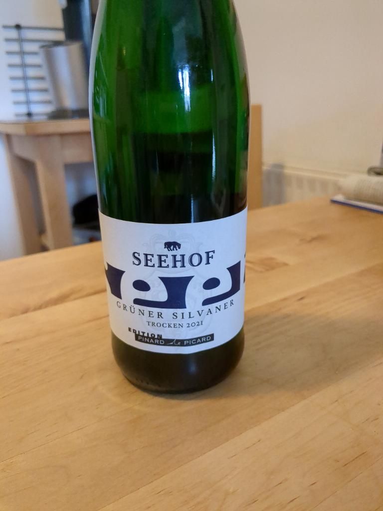 2021 Weingut Seehof Grüner Silvaner Edition Pinard de Picard, Germany ...