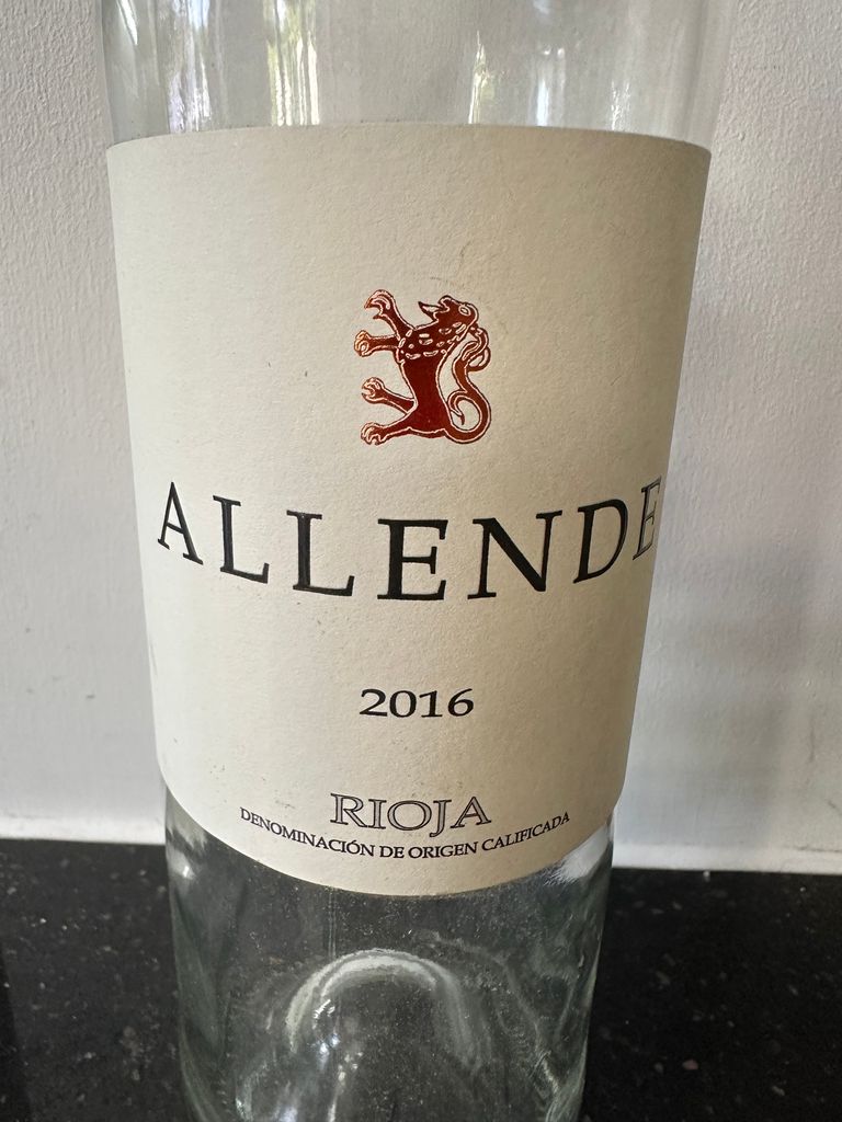 2016 Finca Allende Rioja Blanco, Spain, La Rioja, Rioja - CellarTracker
