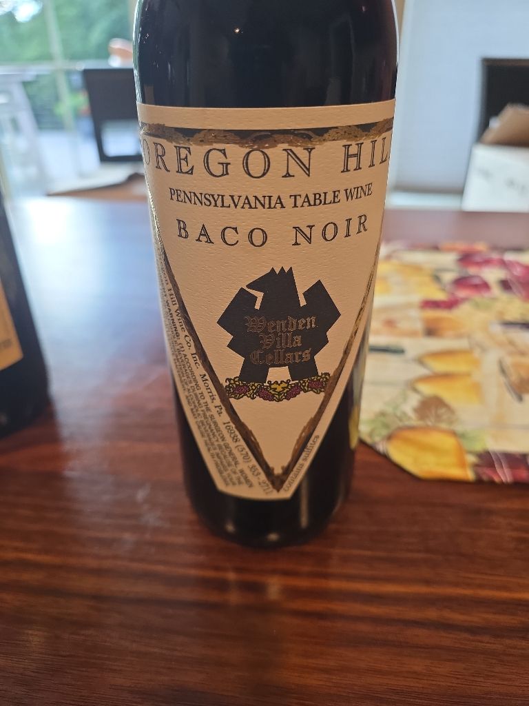NV Oregon Hill Baco Noir Wenden Villa Cellars, USA, Pennsylvania ...