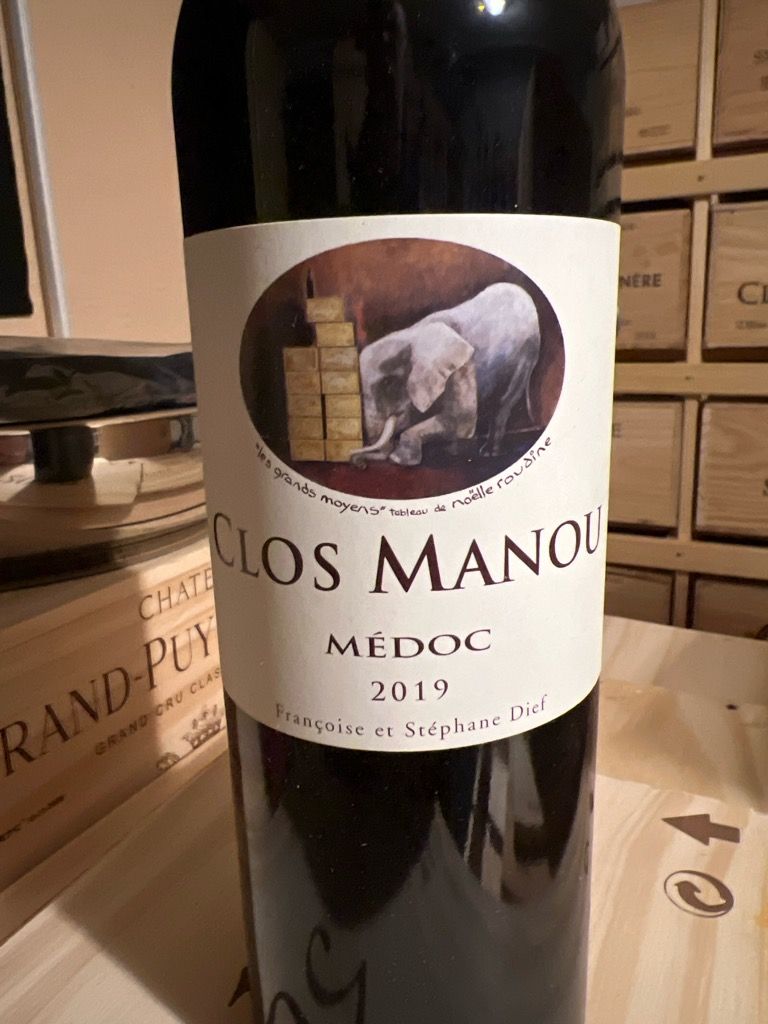 2020 Clos Manou Château Clos Manou, France, Bordeaux, Médoc, Haut-Médoc ...