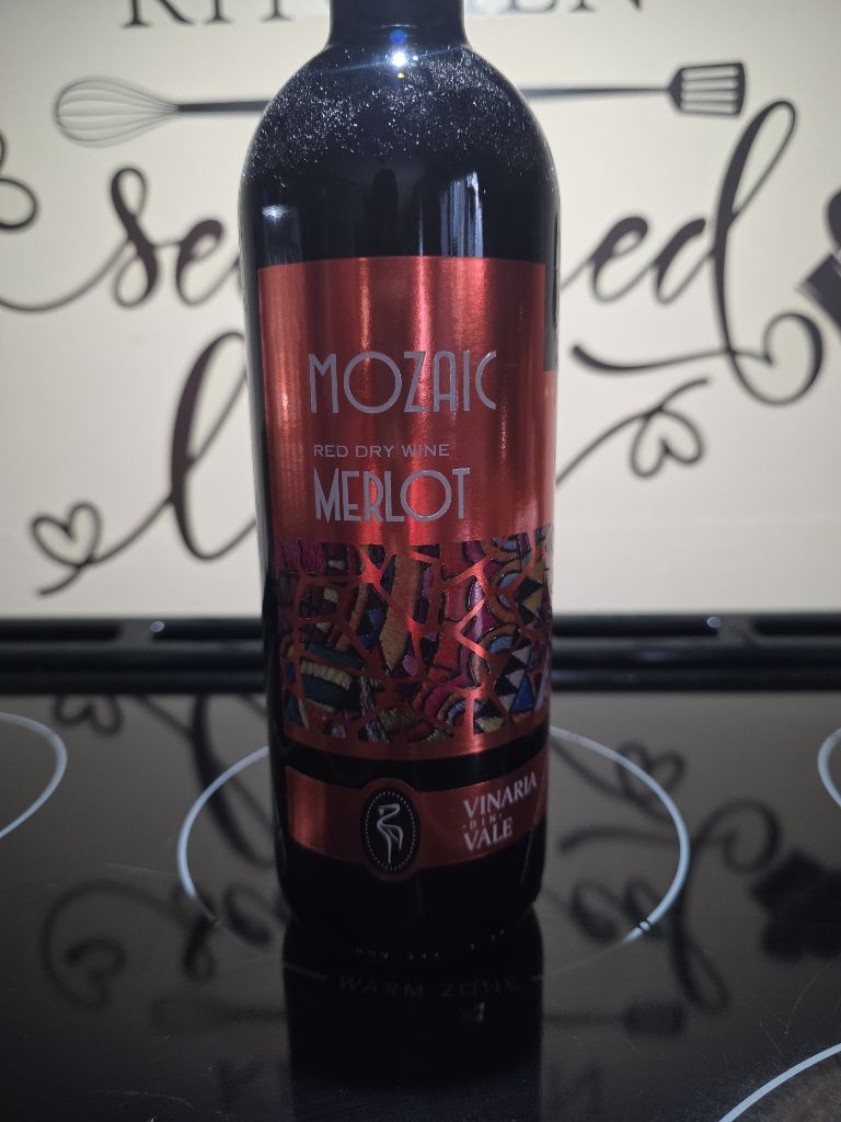 2023 Vinaria din Vale Merlot Mozaic, Moldova, South Eastern - CellarTracker