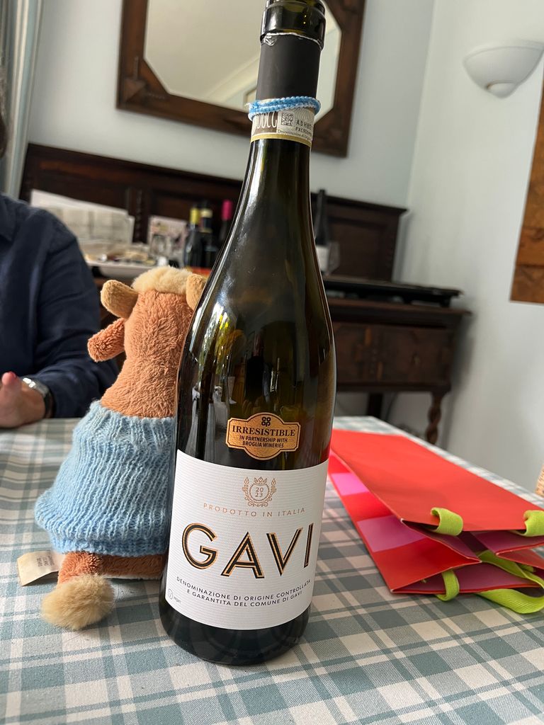 2023 Broglia Gavi Co-op Irresistible, Italy, Piedmont, Gavi - CellarTracker
