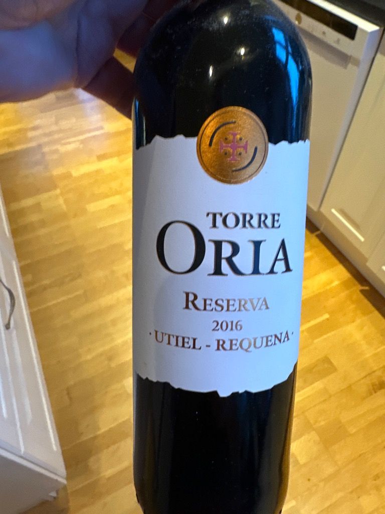 2017 Torre Oria Utiel-Requena Reserva, Spain, Valencia, Utiel-Requena - CellarTracker