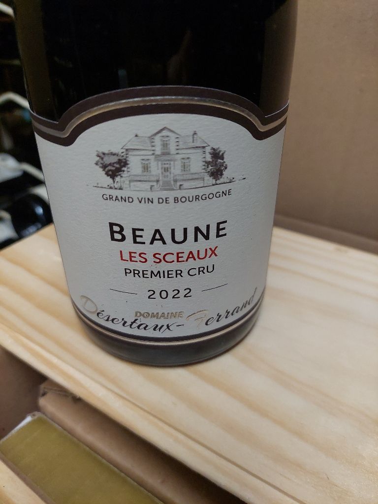 2022 Domaine Désertaux-Ferrand Beaune 1er Cru Les Sceaux, France ...