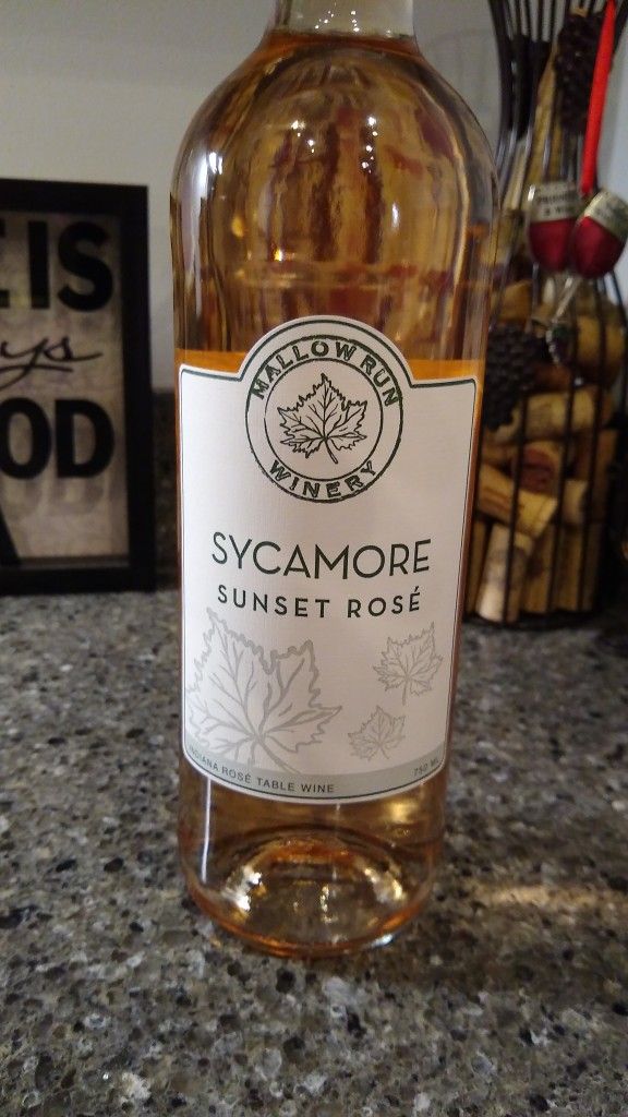 NV Mallow Run Winery Sunset Rose Sycamore, USA, Indiana - CellarTracker