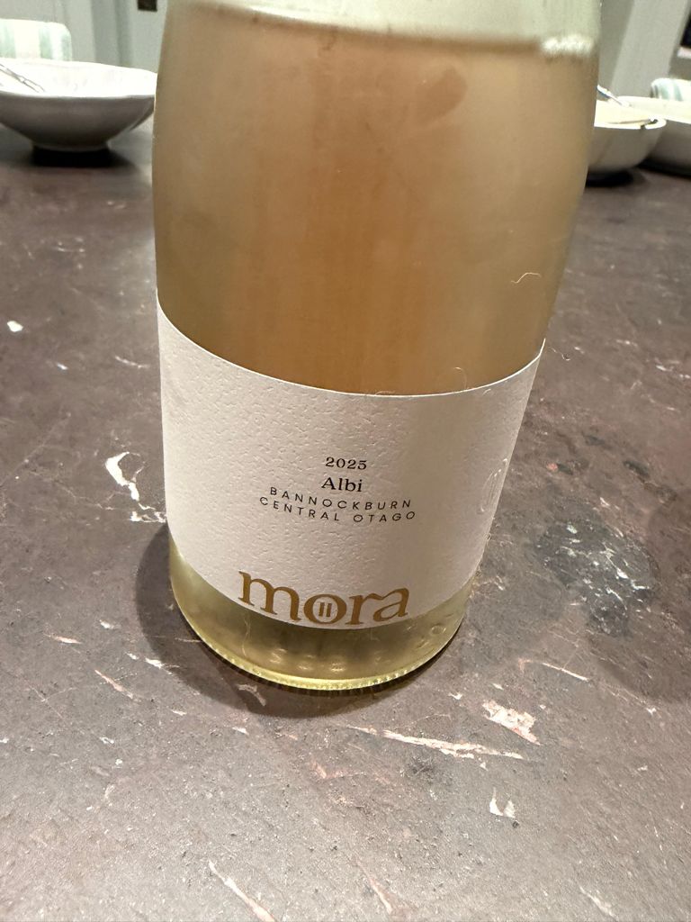 2024 Mora Albi, New Zealand, South Island, Otago, Bannockburn ...