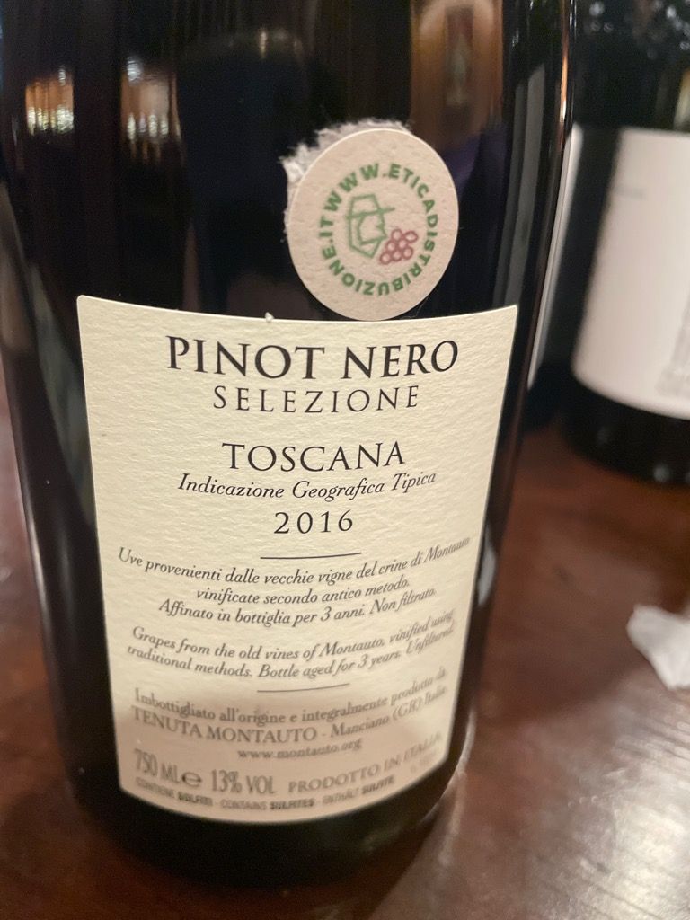 2015 Colle Bereto Pinot Nero Il Cenno Selezione Di Famiglia Toscana IGT ...