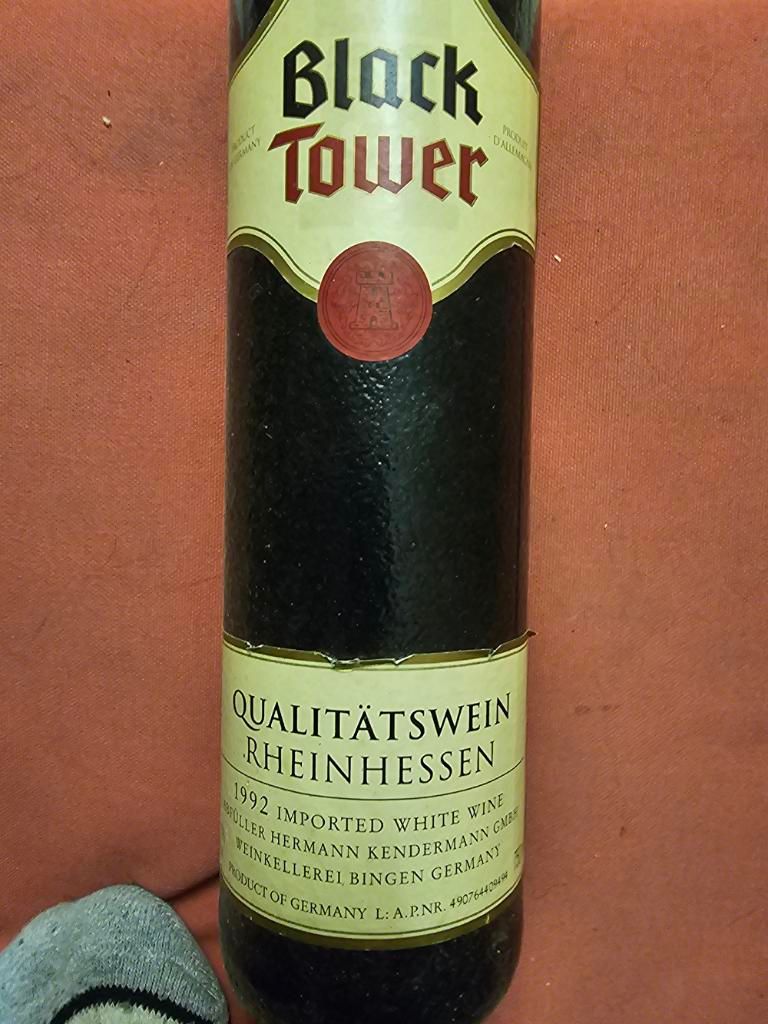 2016 Black Tower Riesling Fruity White CellarTracker
