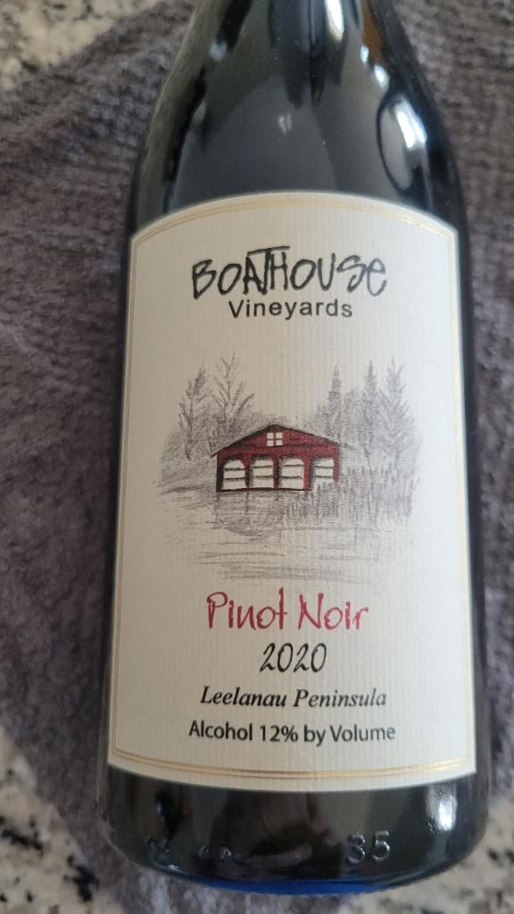 2019 Boathouse Vineyards Pinot Noir, USA, Michigan, Leelanau Peninsula ...