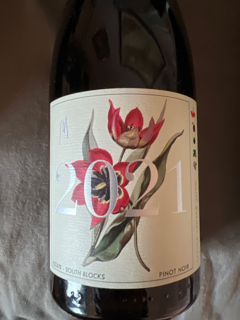 2021 White Walnut Estate Pinot Noir Estate South Blocks, USA, Oregon ...