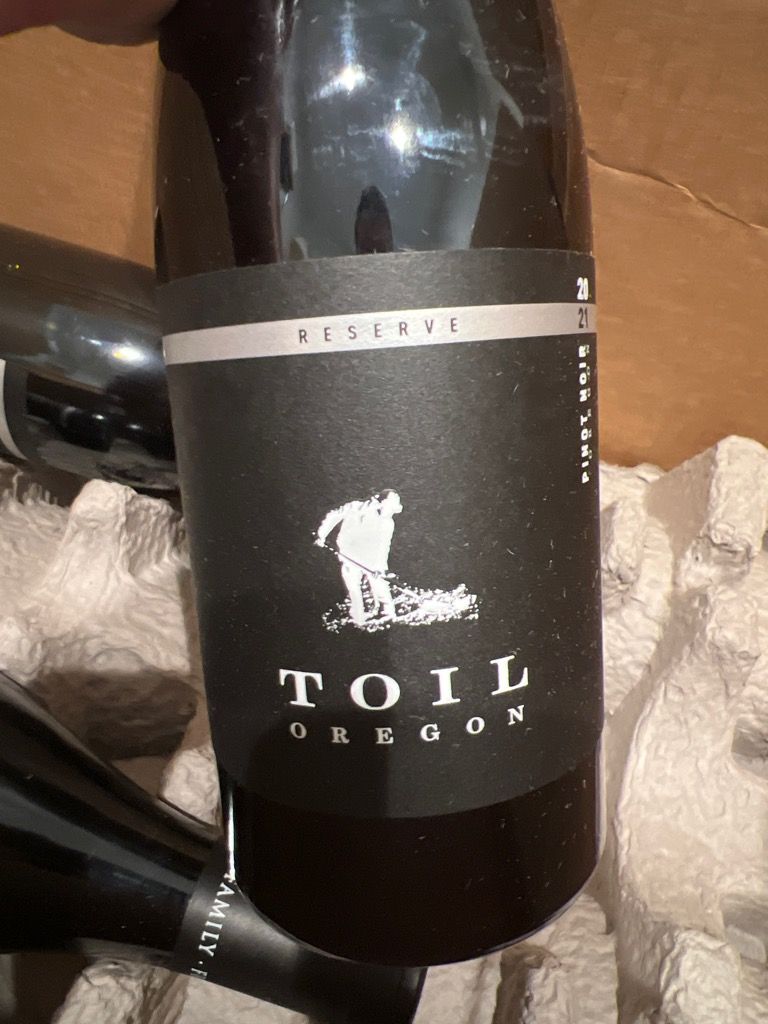 2021 Toil Oregon Pinot Noir Reserve Toil Estate, USA, Oregon ...