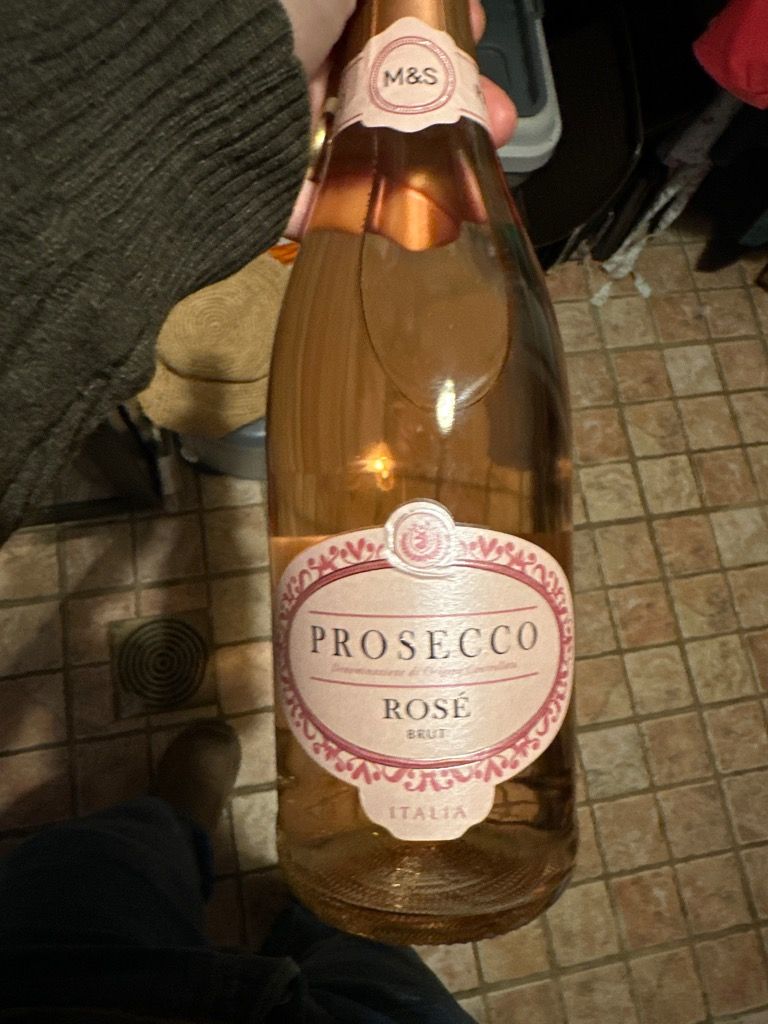 2020 Marks & Spencer Prosecco Conte Priuli Oro Millesimato, Italy ...