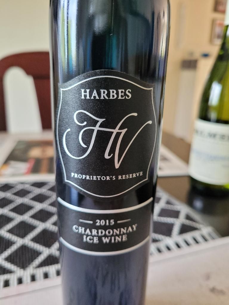 2015 Harbes Family Vineyard Chardonnay Ice Wine, USA, New York, Long ...