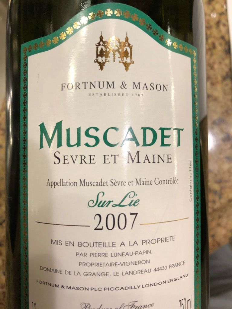 2007 Fortnum & Mason Muscadet de Sèvre-et-Maine sur lie Domaine Luneau ...