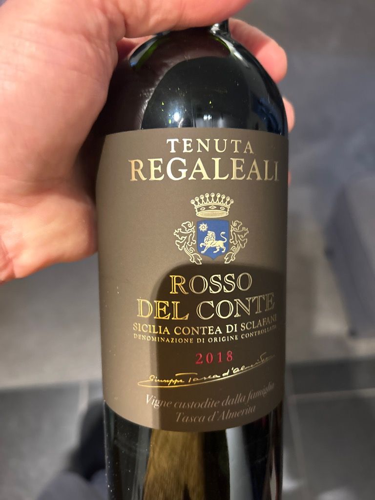 2019 Tasca D'Almerita Contea di Sclafani Tenuta Regaleali Rosso Del ...