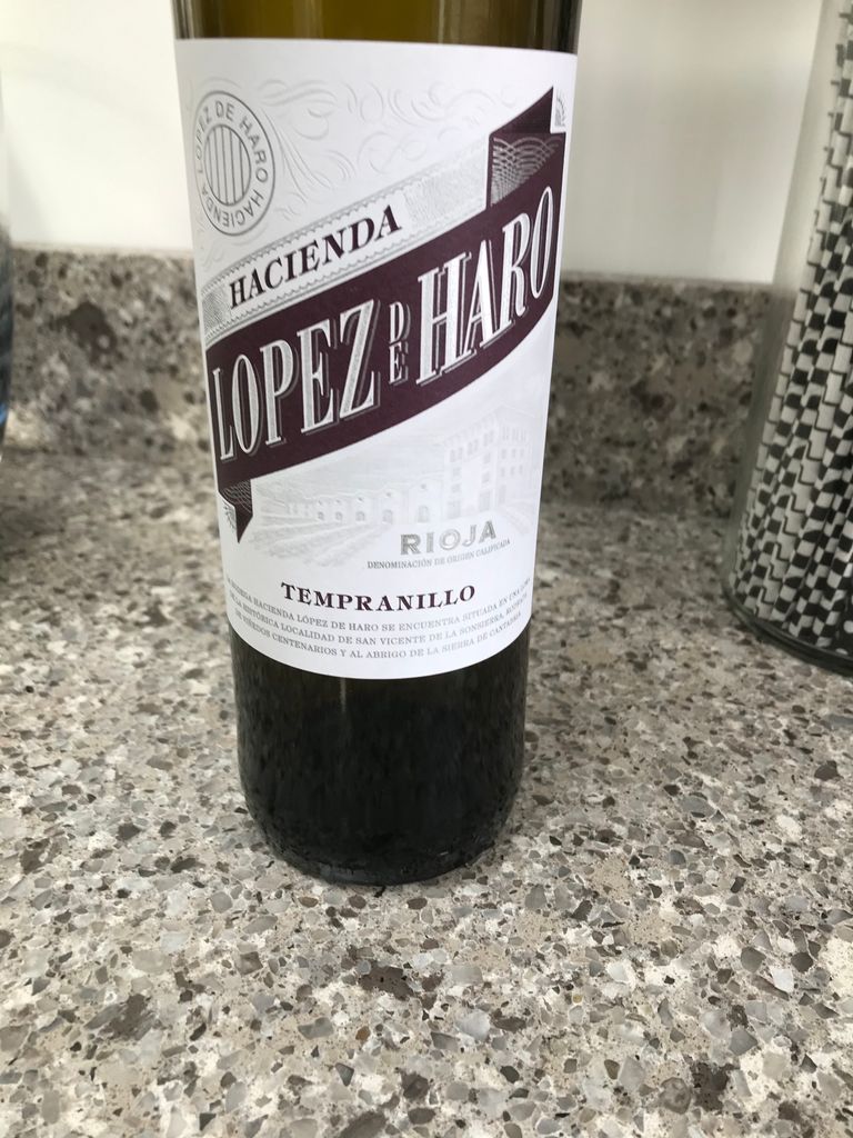 2020 Bodega Classica Tempranillo Rioja Hacienda López de Haro, Spain ...