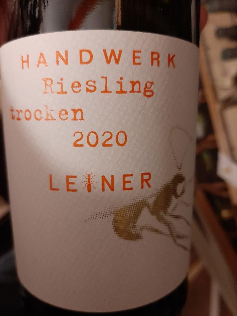2021 Weingut Jürgen Leiner Riesling Handswerk QbA Trocken, Germany ...