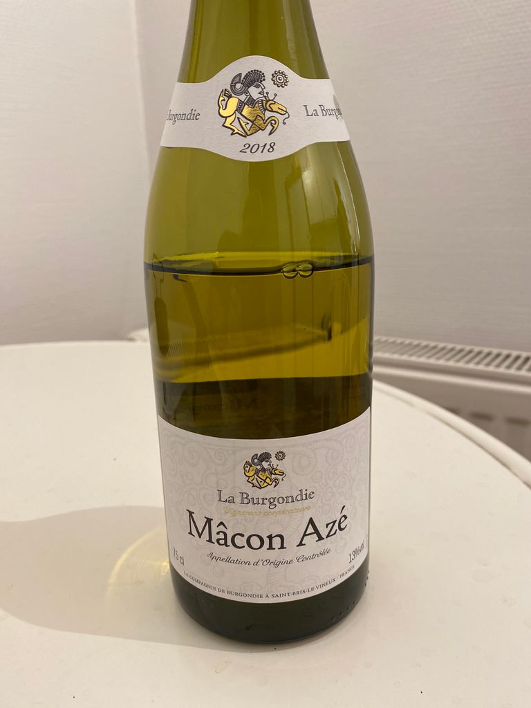 2022 La Burgondie Mâcon-Azé, France, Burgundy, Mâconnais, Mâcon-Azé ...