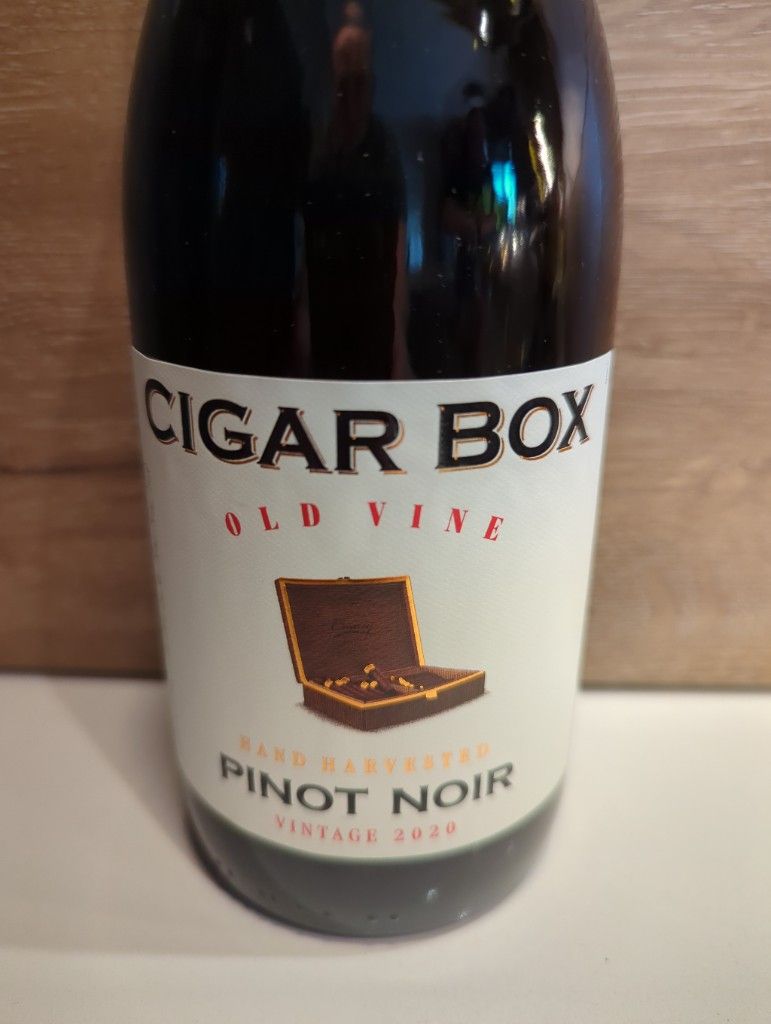 2020 Cigar Box Pinot Noir Old Vine, Chile, Casablanca Valley ...