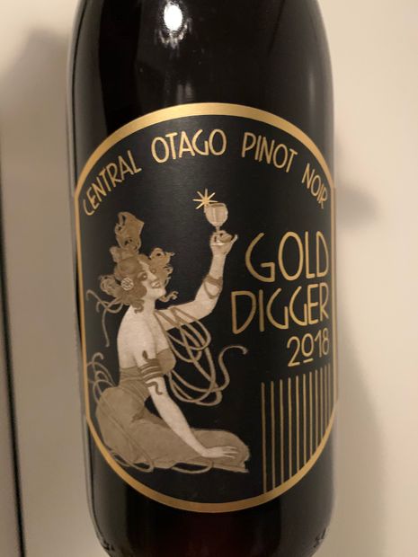 2021 Maori Point Pinot Noir Gold Digger, New Zealand, South Island ...