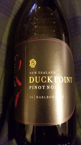 2016 Duck Point Pinot Noir, New Zealand, South Island, Otago, Central ...