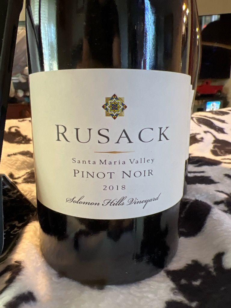 2018 Rusack Pinot Noir Solomon Hills Vineyard, USA, California, Central ...