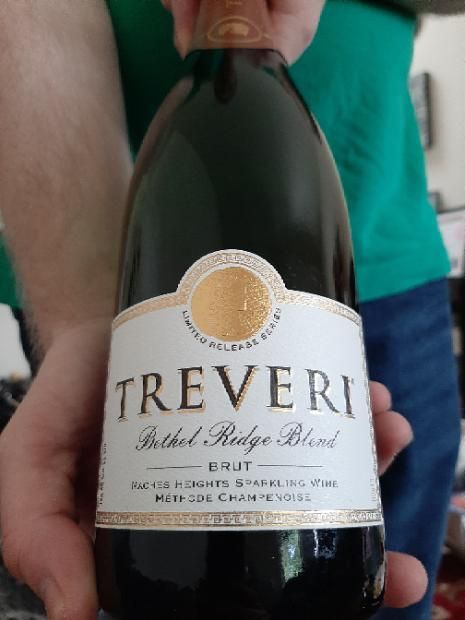 NV Treveri Cellars Riesling Bethel Ridge Blend, USA, Washington ...