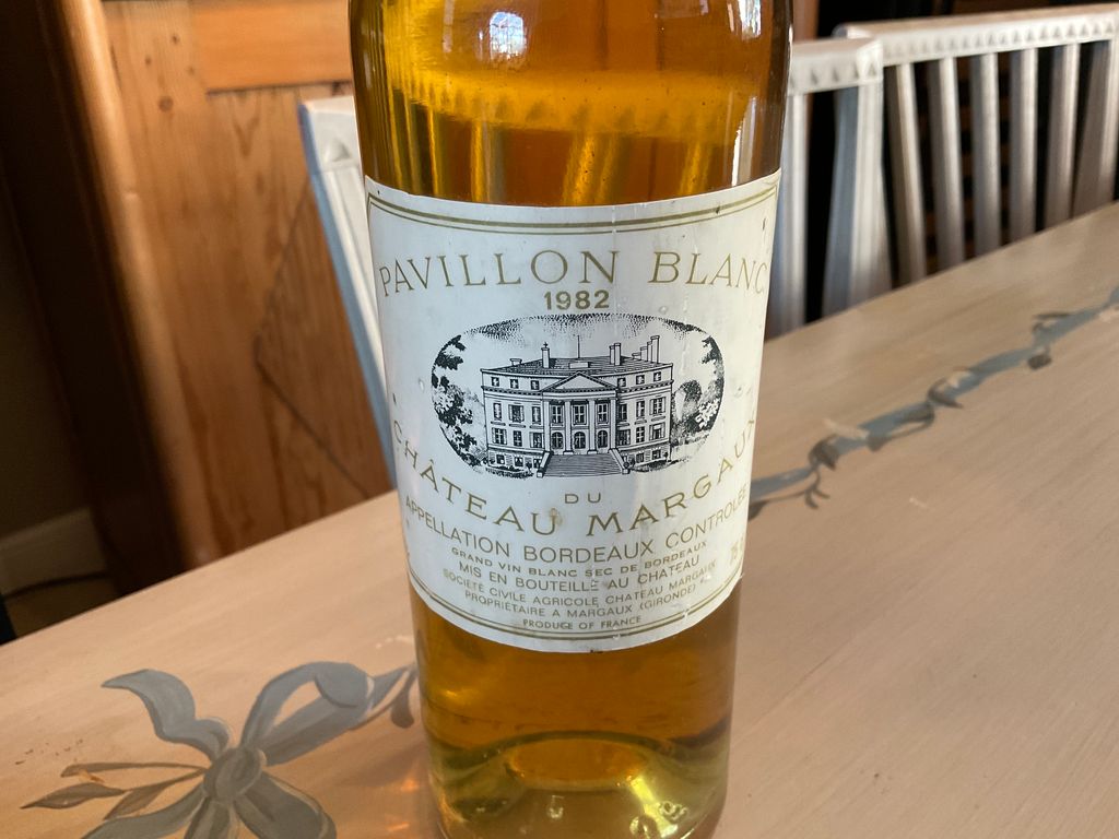 1982 Château Margaux Pavillon Blanc Second Vin, France, Bordeaux ...