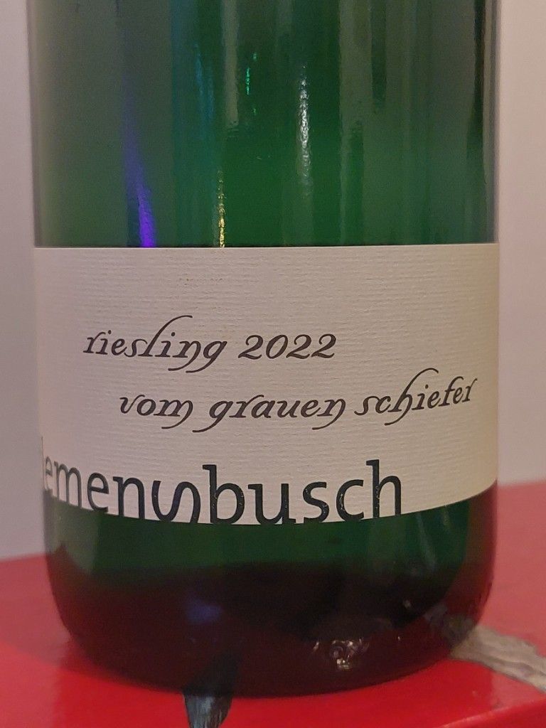 2022 Weingut Clemens Busch Riesling trocken Vom Grauen Schiefer ...