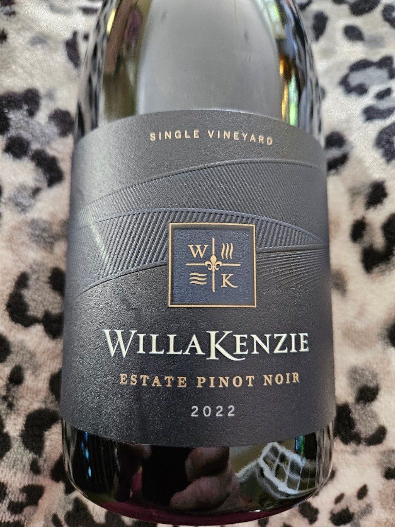 2021 WillaKenzie Estate Pinot Noir Estate Yamhill-Carlton, USA, Oregon ...