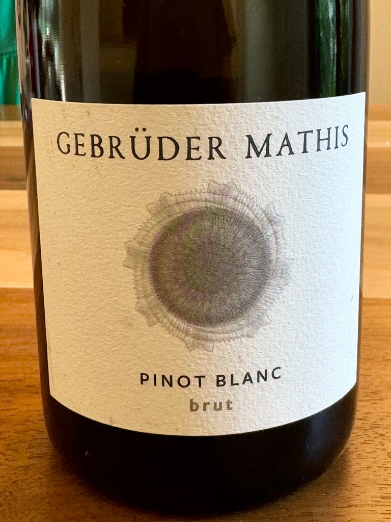 2019 Weingut Gebrüder Mathis Pinot Blanc Brut, Germany, Baden ...
