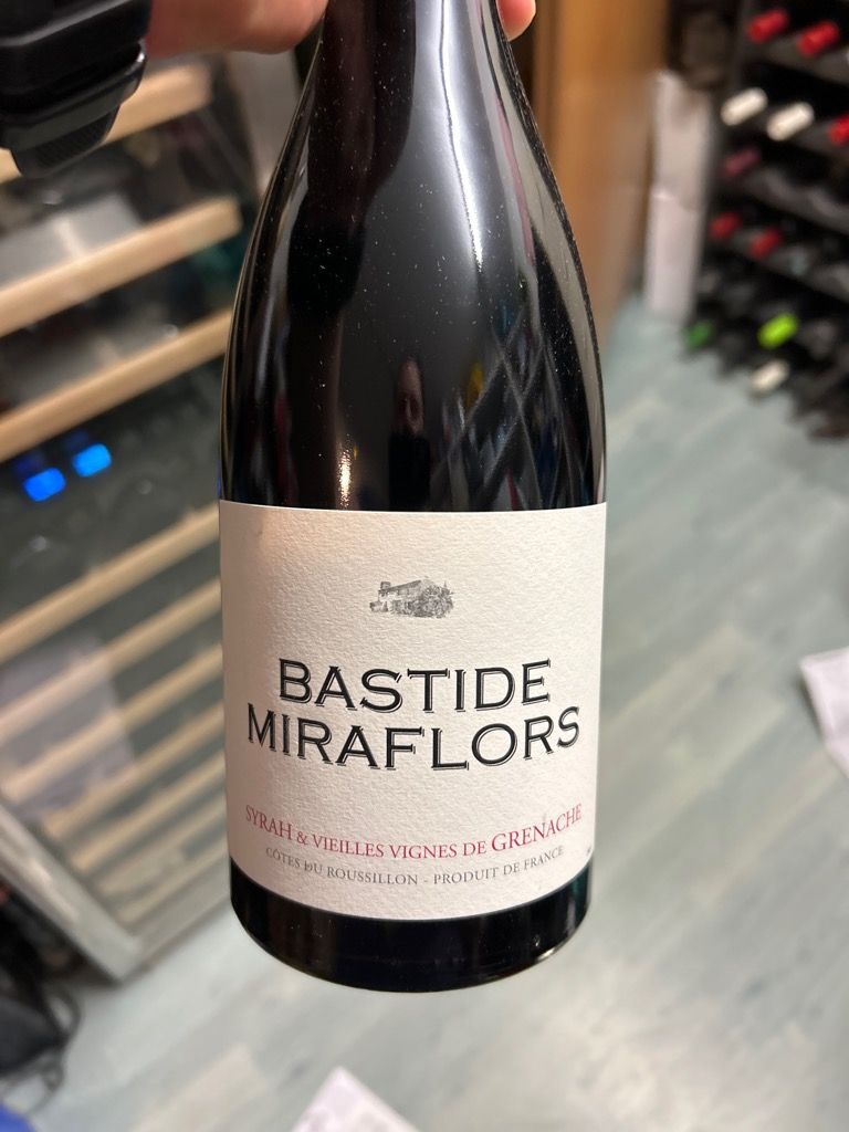 2020 Domaine Lafage Côtes du Roussillon Bastide Miraflors, France ...
