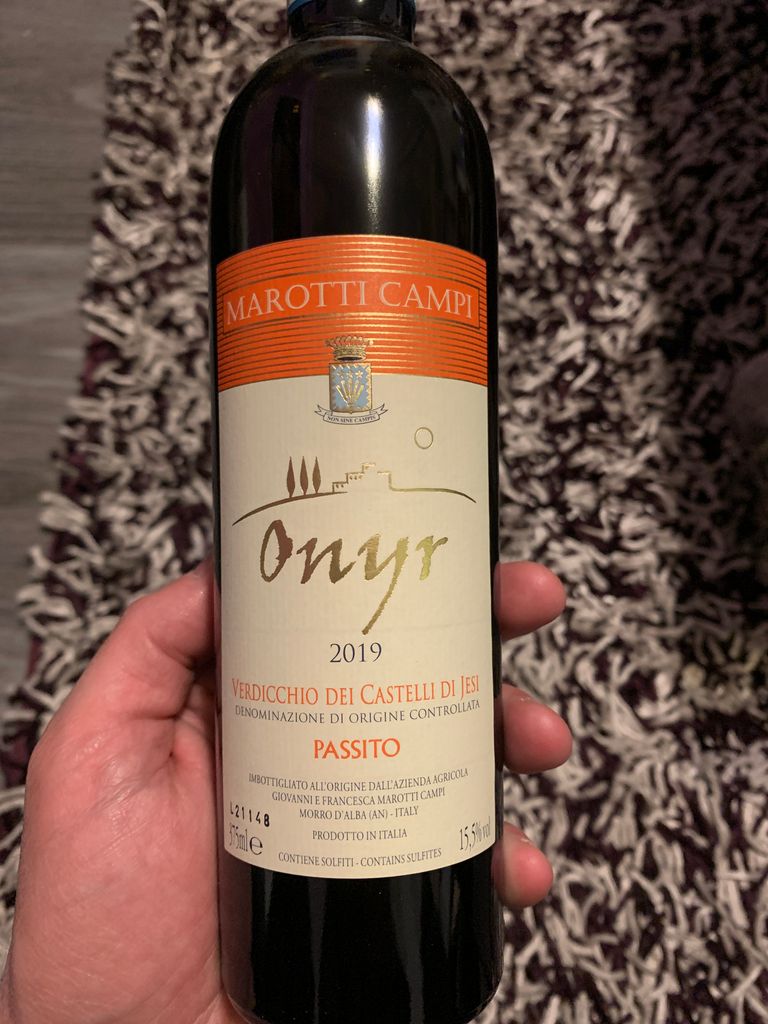 2019 Marotti Campi Verdicchio dei Castelli di Jesi Onyr Passito, Italy ...