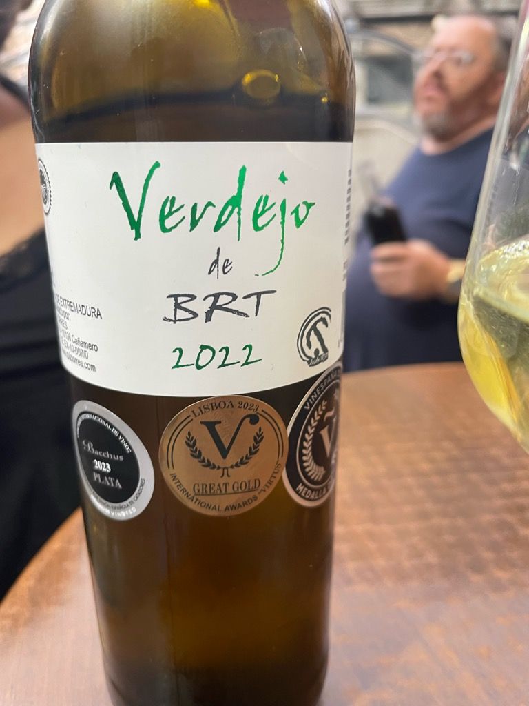 NV Bodegas Ruiz Torres Verdejo Vino de la Tierra Extremadura, Spain ...