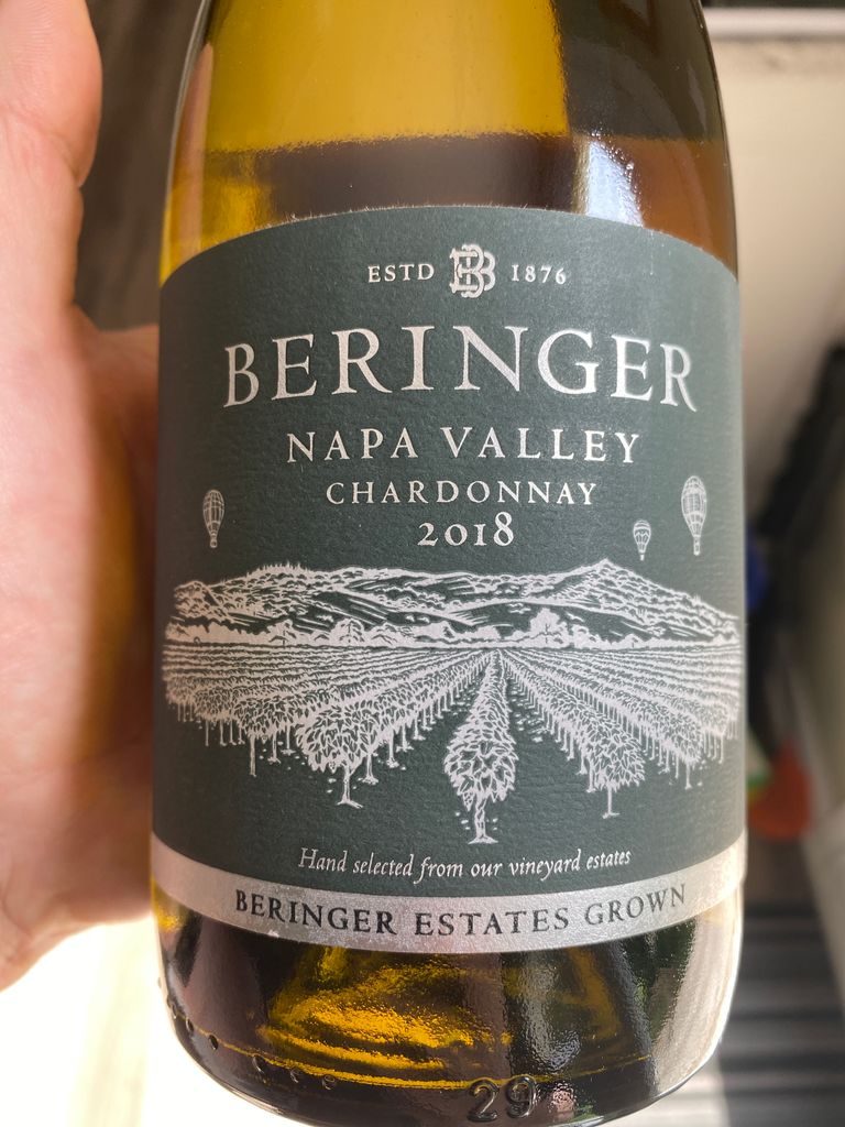 2018 Beringer Vineyards Chardonnay Estate Grown Napa Valley, USA ...
