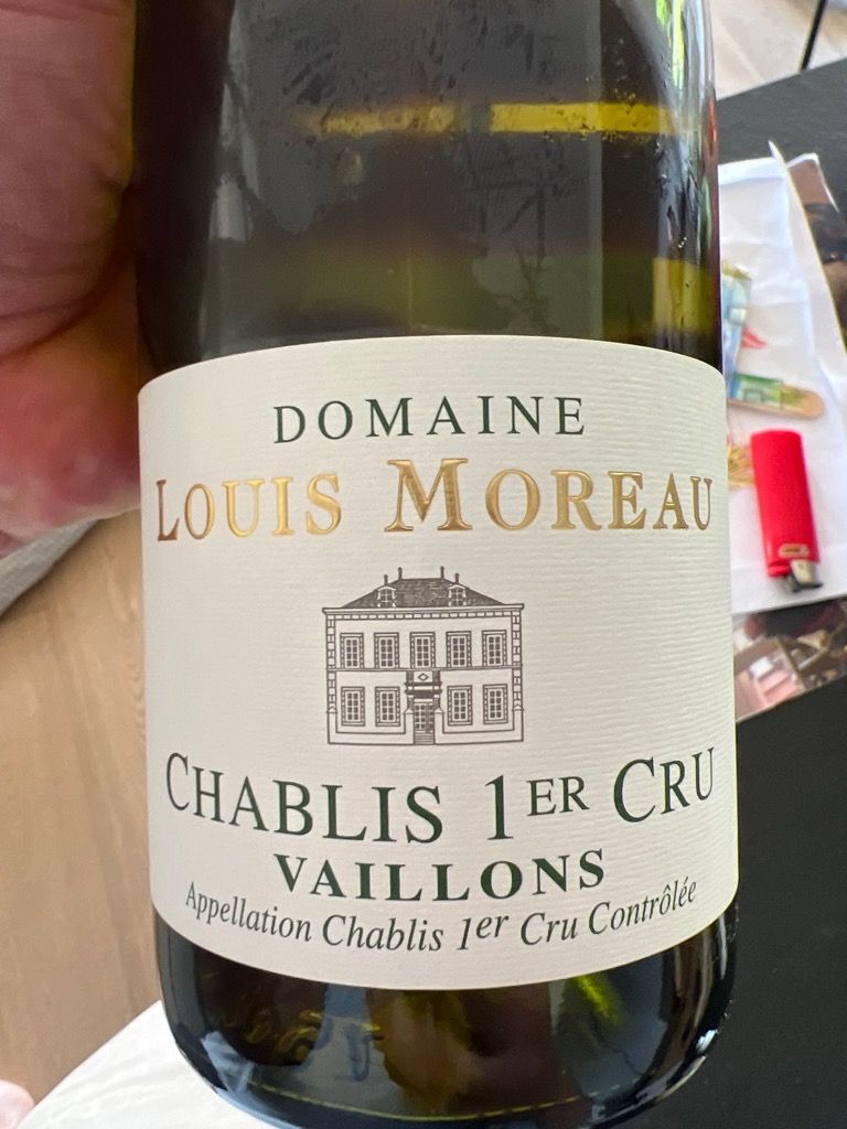 2020 Domaine Louis Moreau Chablis 1er Cru Les Fourneaux, France ...