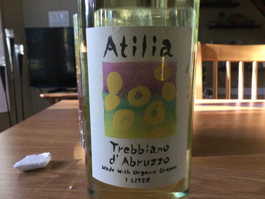 2021 Atilia Trebbiano d'Abruzzo, Italy, Abruzzi, Trebbiano d'Abruzzo ...