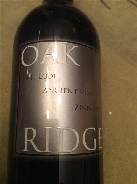 2011 Oak Ridge Winery Zinfandel Ancient Vine, USA, California, Central ...
