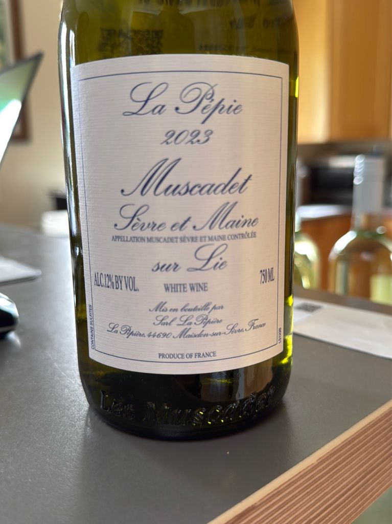 2023 Domaine de la Pépière Muscadet de Sèvre-et-Maine sur lie, France ...