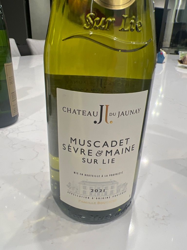 2021 Château du Jaunay Muscadet de Sèvre-et-Maine sur lie, France ...