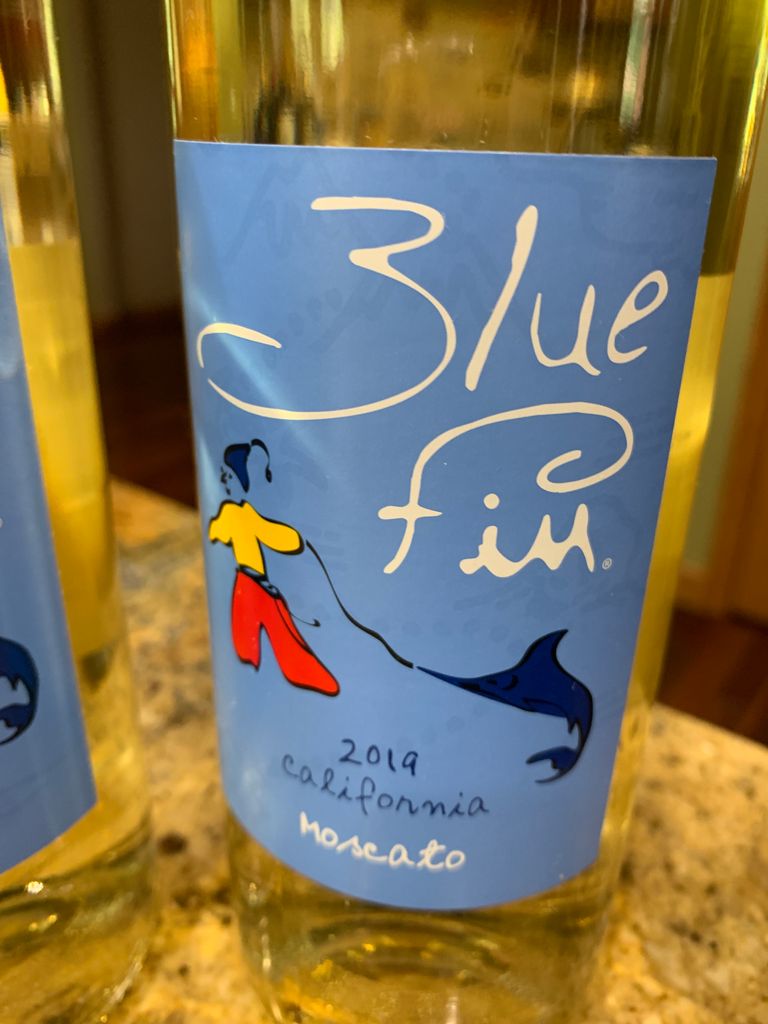 2019 Blue Fin Moscato, USA, California, Central Valley, San Joaquin ...
